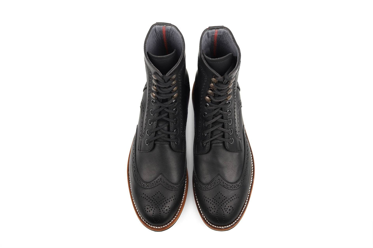 Charles Boot – Miles & Louie